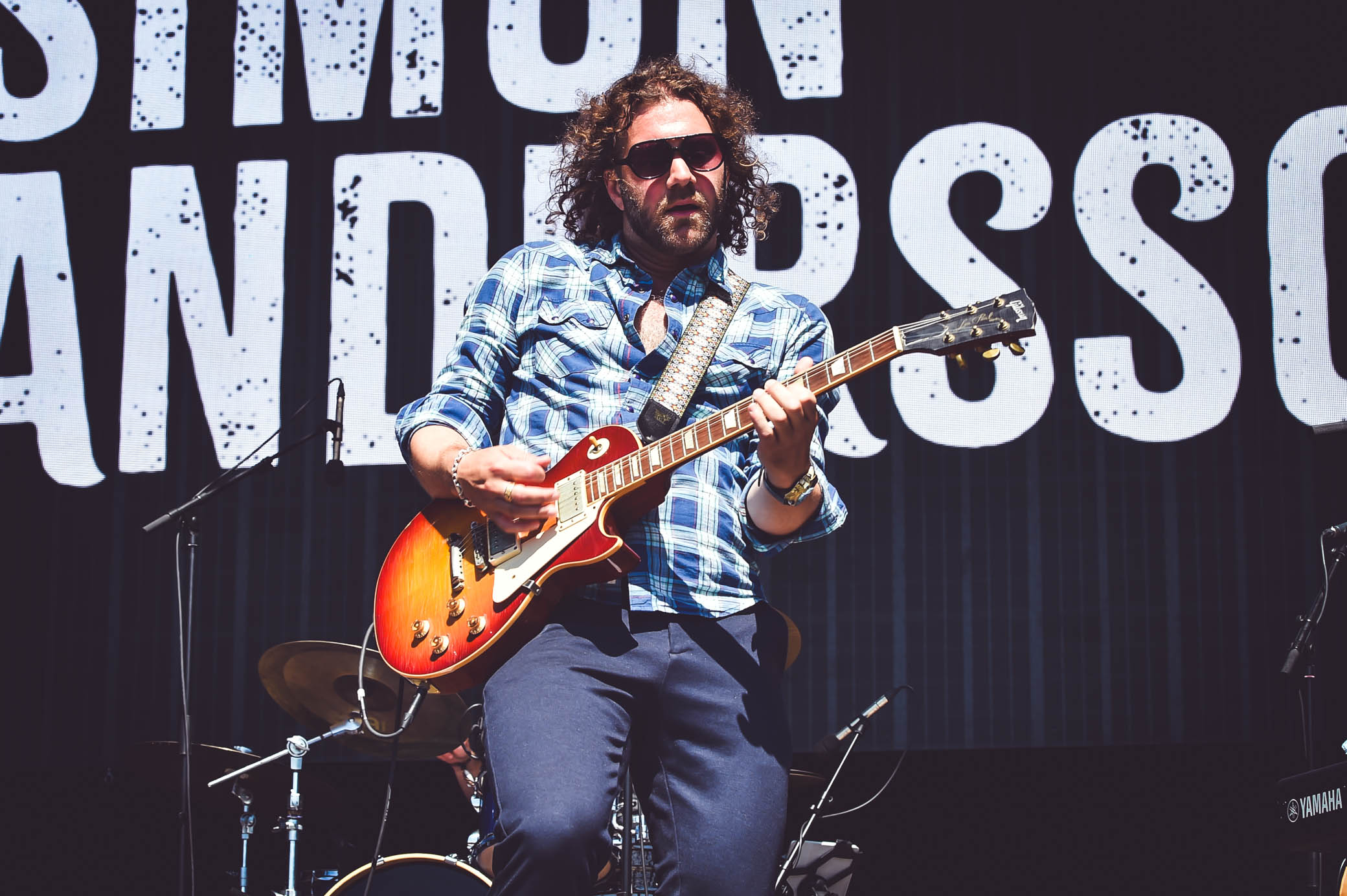 SvenskMusik - Svenska artisten, låtskrivaren och producenten Simon Andersson från Malmö ...